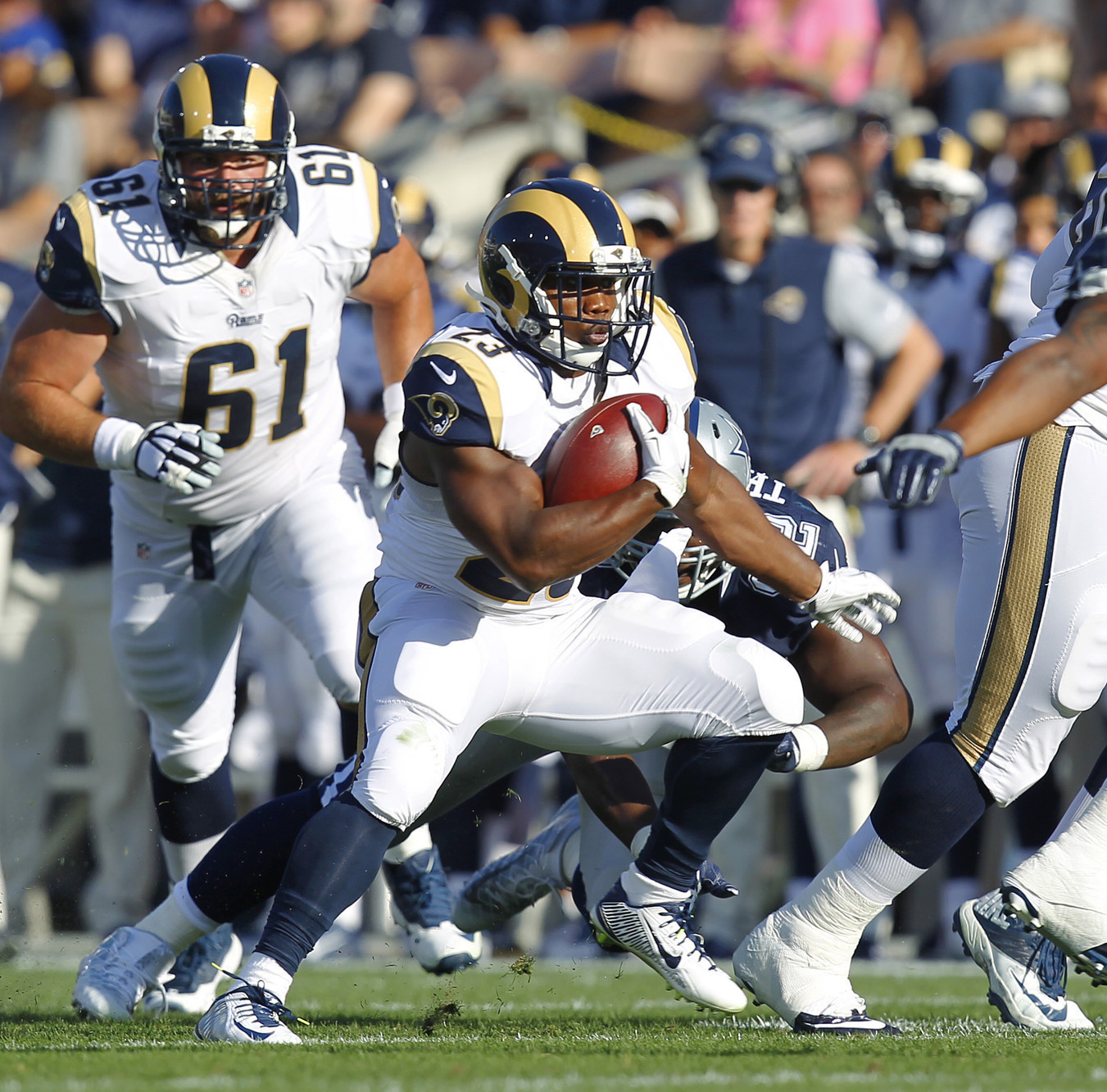 The Rams Kick Off Their Los Angeles Football Season - Gentlemens Guide LA